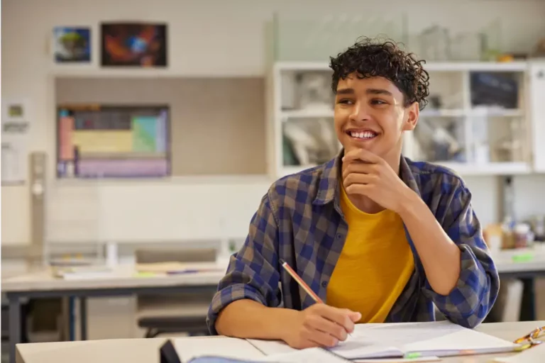 How to Write the UIUC Supplemental Essays | HelloCollege