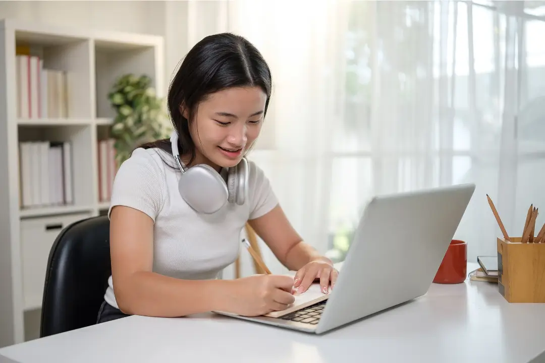 The Ultimate Guide to Early Action | HelloCollege